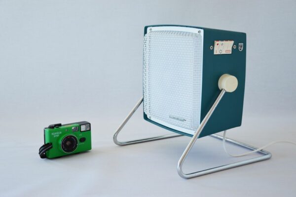 Lampe de salon à poser Philips Orientable - verte années 1970 - ArtJL